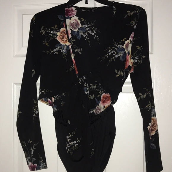 Boohoo | Tops | Boohoo Front Tie Body Suit Floral Design | Poshmark